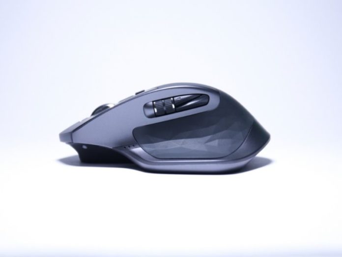 6 Best Ergonomic Mouse To Prevent Wrist Pain & Discomfort