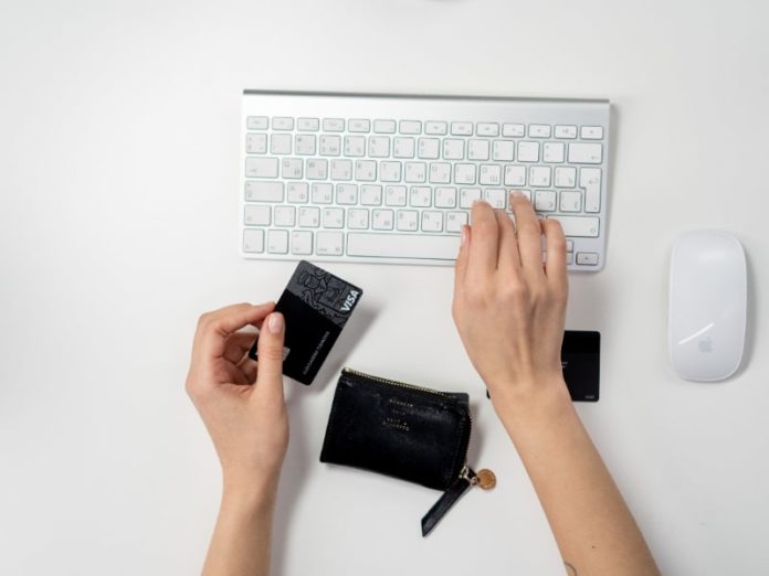 8 Shopee Scams To Know & How To Avoid Falling For Them