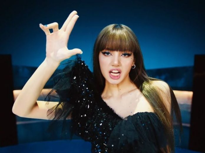 Blackpink Lisa Solo Debut: 15 Jaw-Dropping Looks From Her 'Lalisa' MV