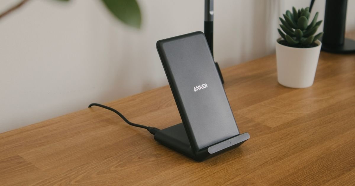 The Best Wireless Phone Chargers For Android And iPhones In Malaysia