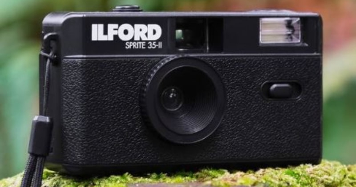 8 Best Film Cameras For Beginners In Malaysia