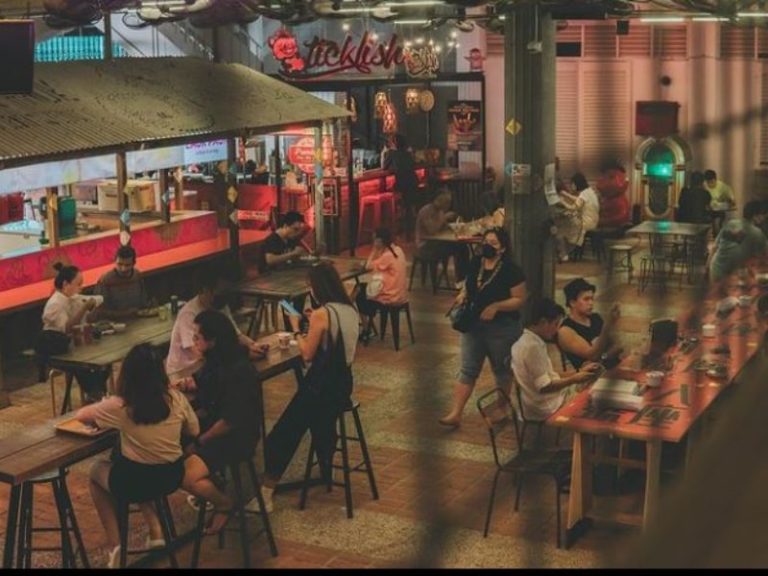 REXKL Food: 11 Best Restaurants To Eat & Drink If You're Visiting