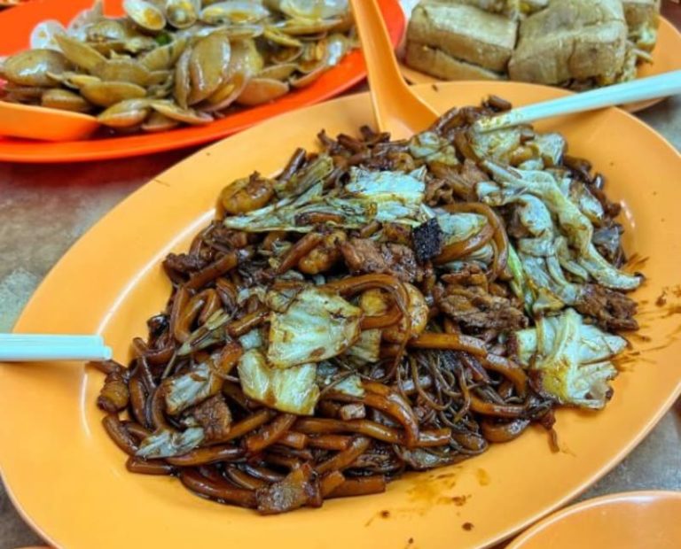 Best Hokkien Mee In KL & PJ: Where To Get The Best Noodles