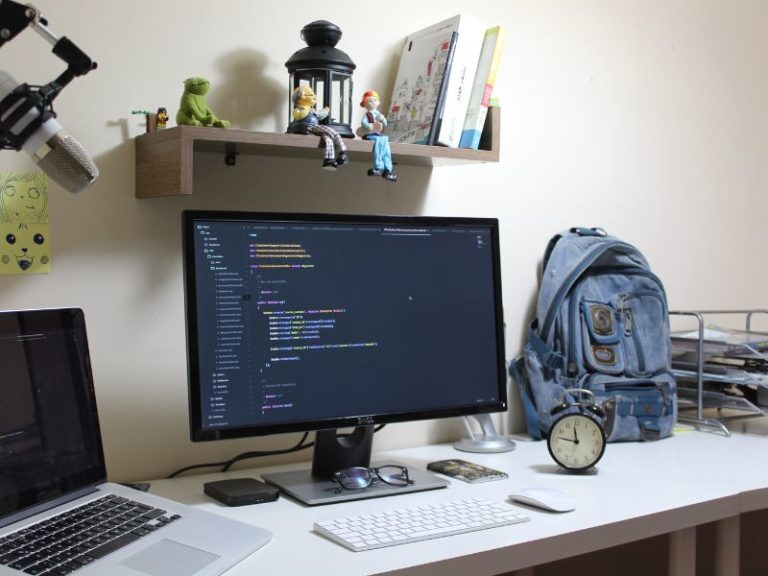 7 Best Budget Monitors In Malaysia You Can Buy Under RM500