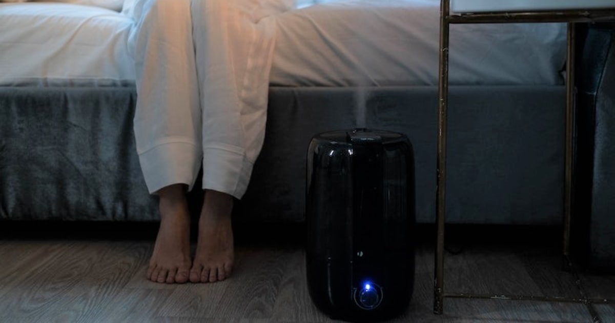 6 Best Humidifiers In Malaysia To Breathe & Sleep Better