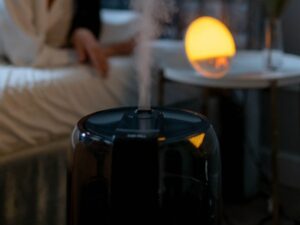 6 Best Humidifiers In Malaysia To Breathe & Sleep Better